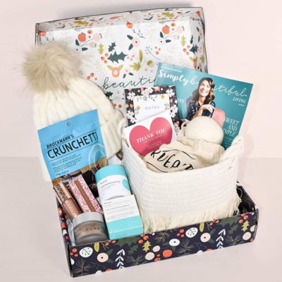 A Year of Boxes™ | Simply Beautiful Box FULL Spoilers Winter 2020 - A ...