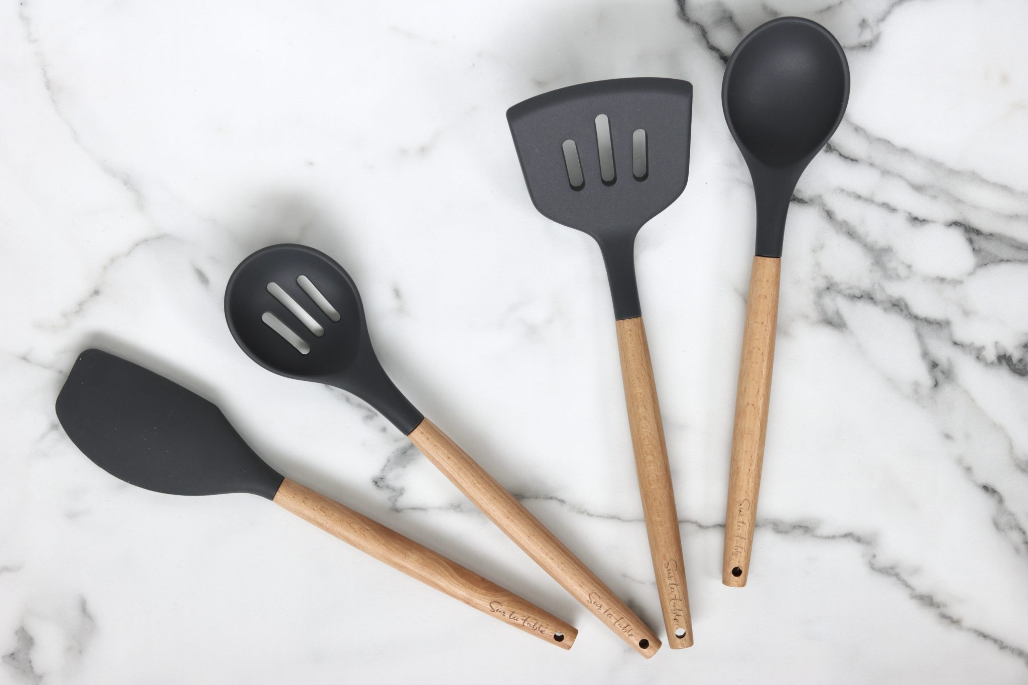 A Year of Boxes™ | FabFitFun Review Winter 2021 - A Year of Boxes™